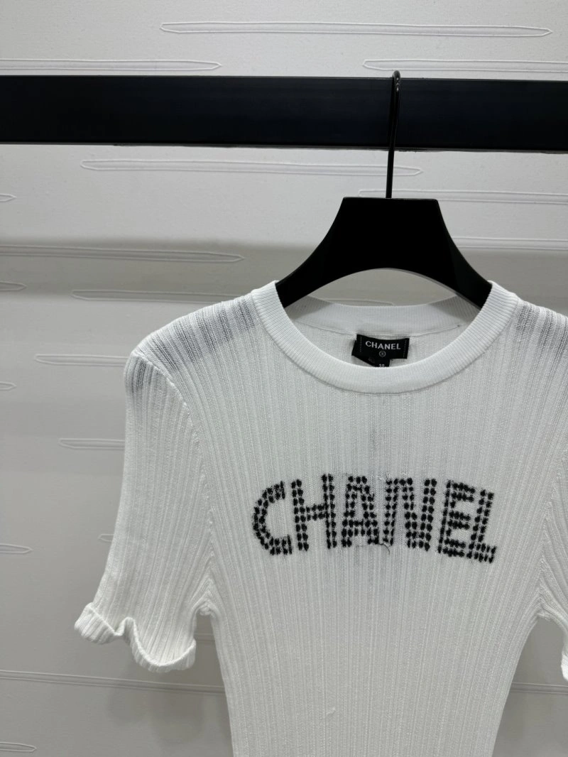Economical Chanel T-Shirts