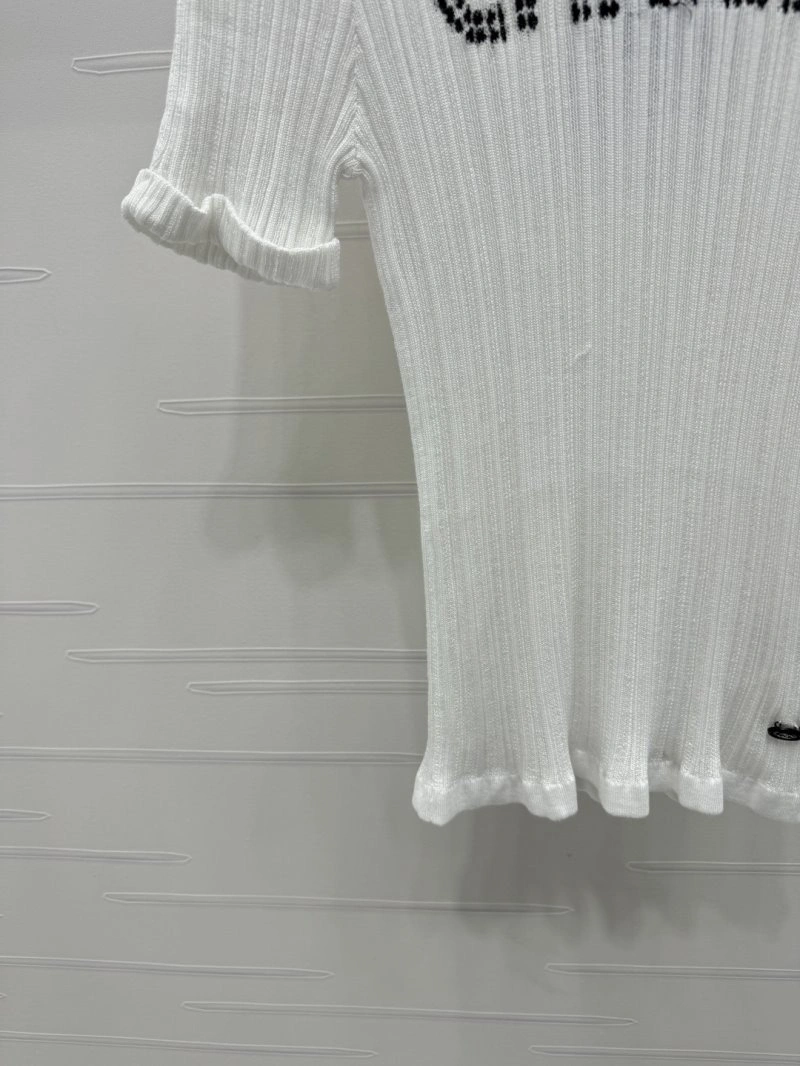 Economical Chanel T-Shirts