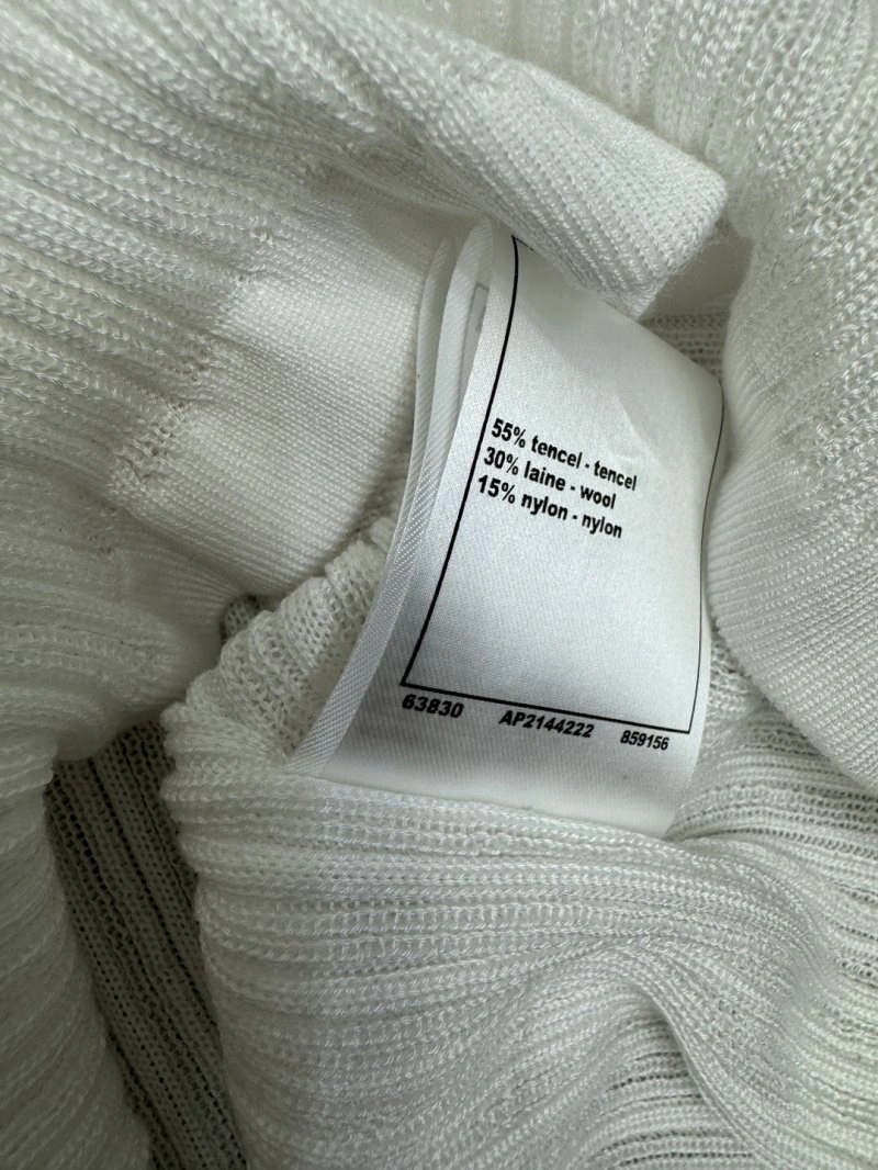 Economical Chanel T-Shirts