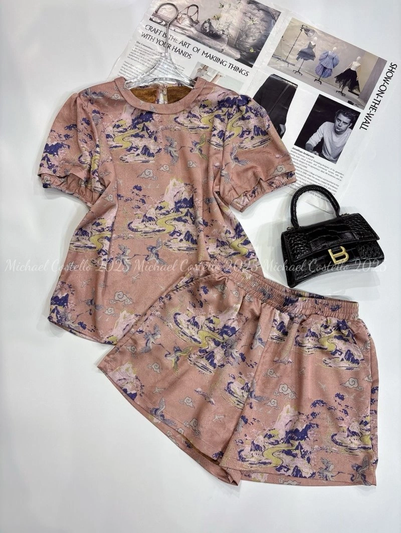 Top mirror Chanel T-Shirts