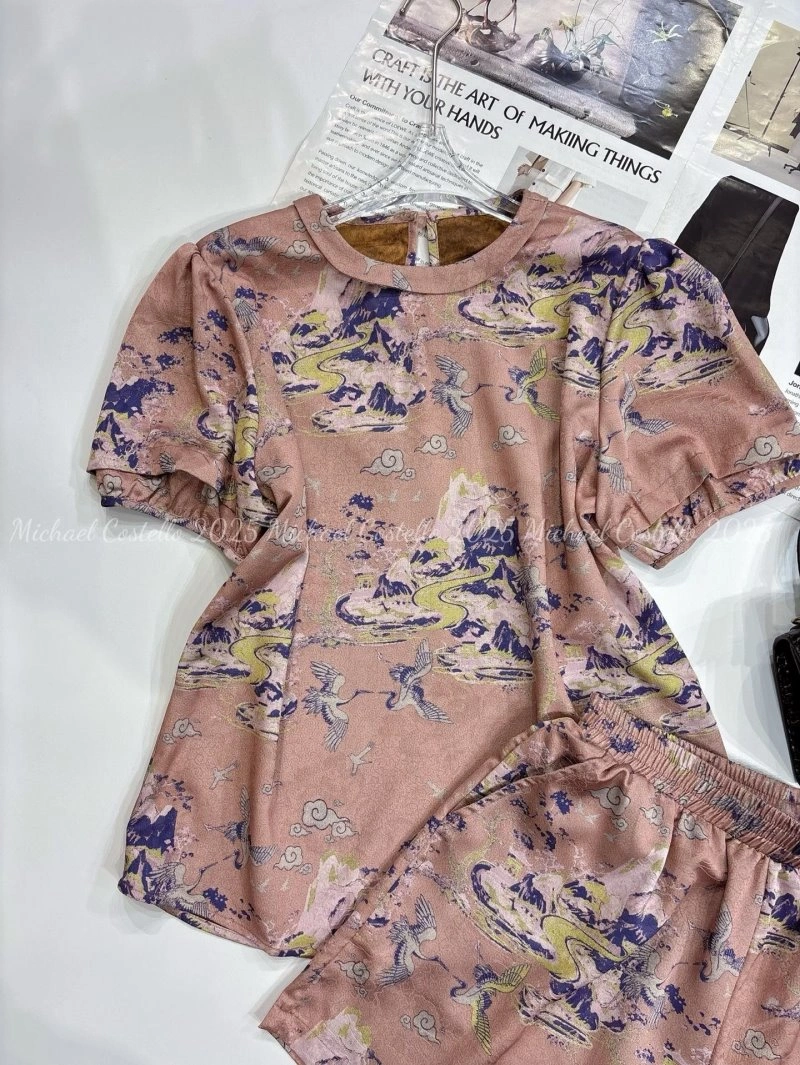 Top mirror Chanel T-Shirts