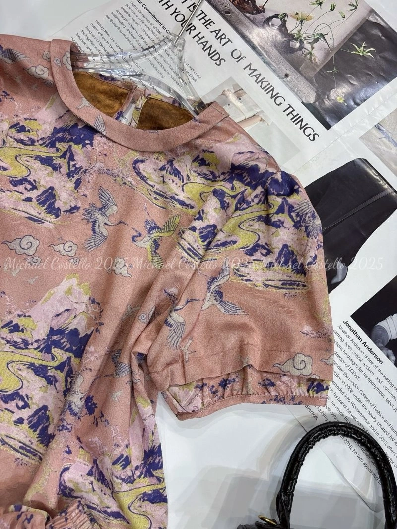 Top mirror Chanel T-Shirts
