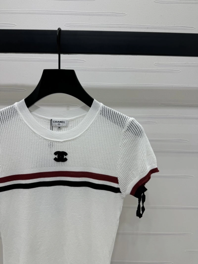Low-cost Chanel T-Shirts