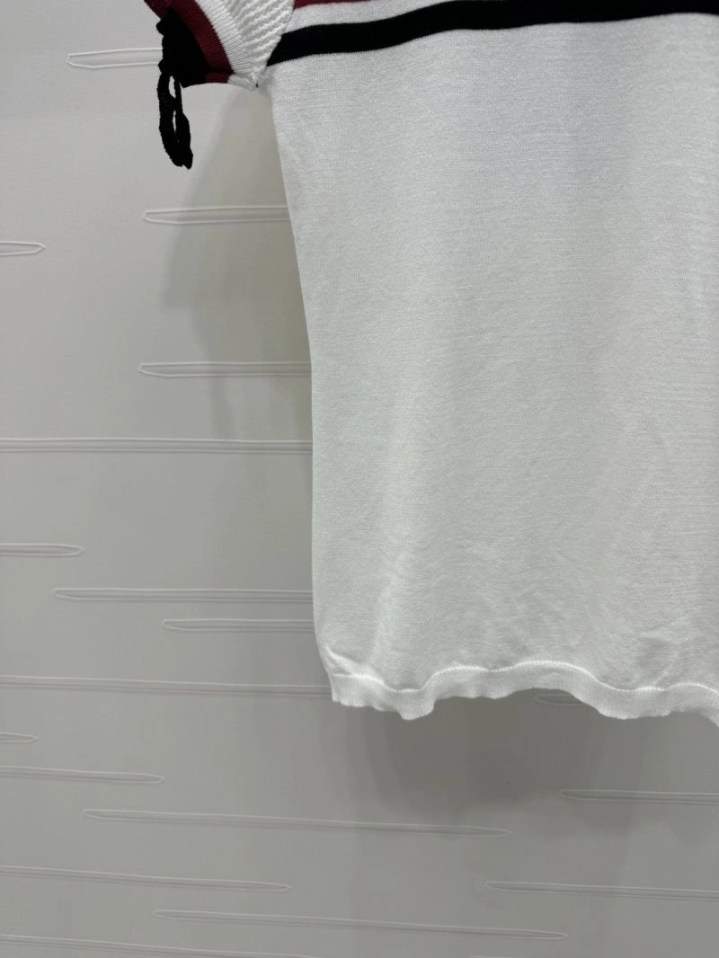 Low-cost Chanel T-Shirts