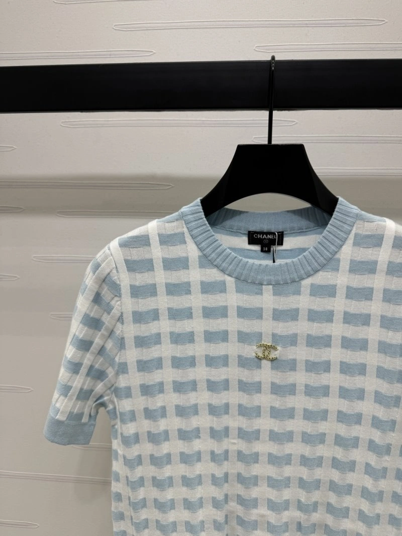 Exact replica Chanel T-Shirts
