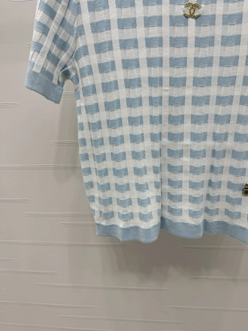 Exact replica Chanel T-Shirts