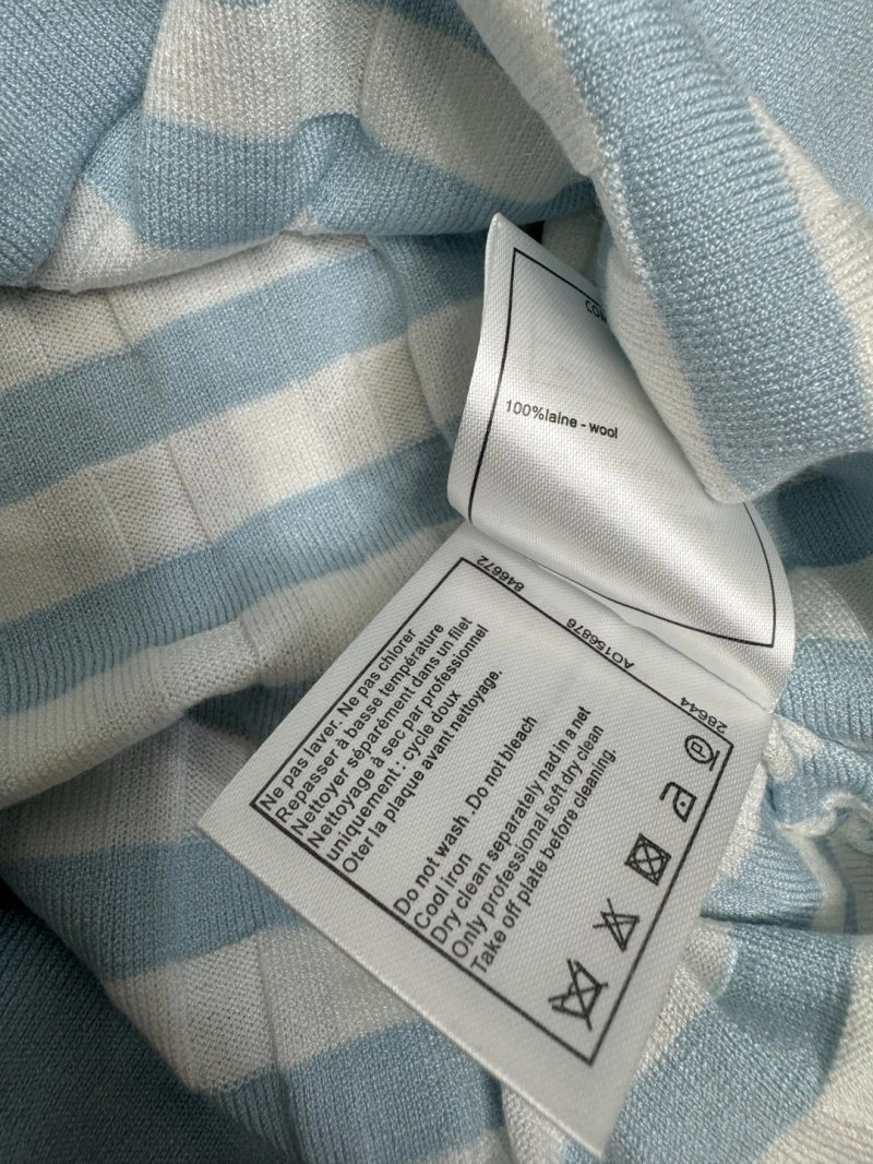 Exact replica Chanel T-Shirts
