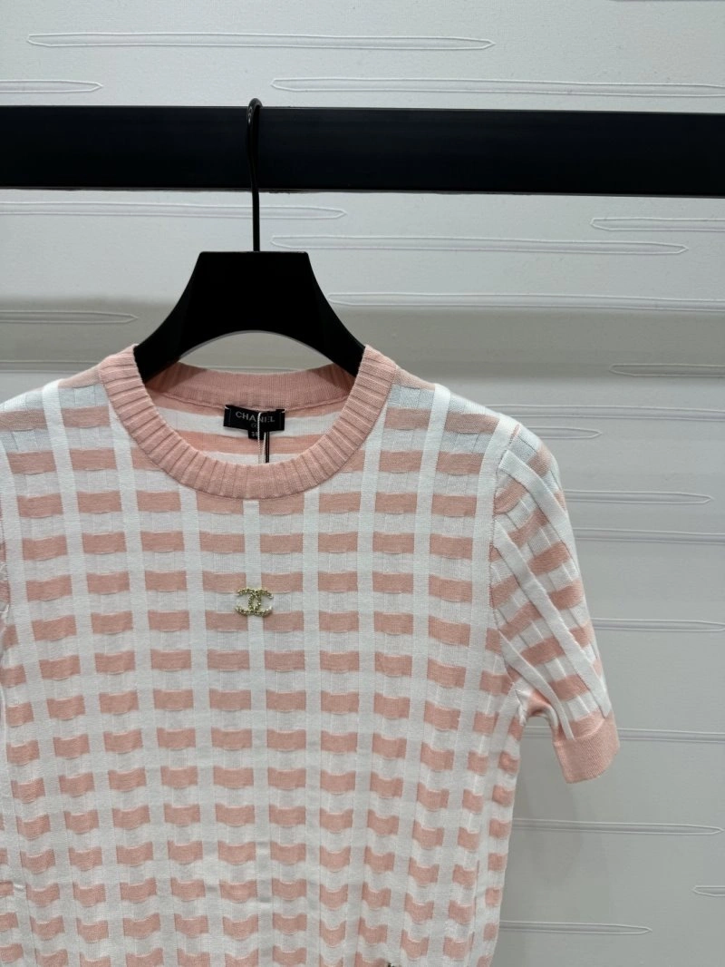 Affordable Chanel T-Shirts