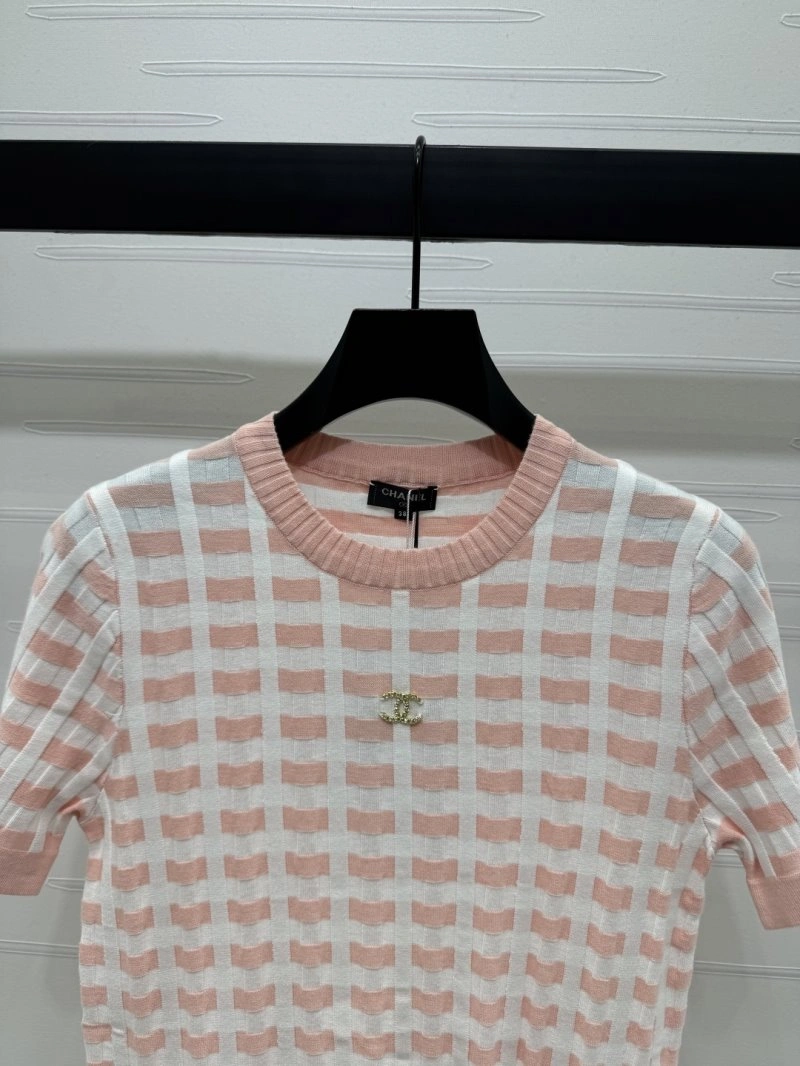 Affordable Chanel T-Shirts