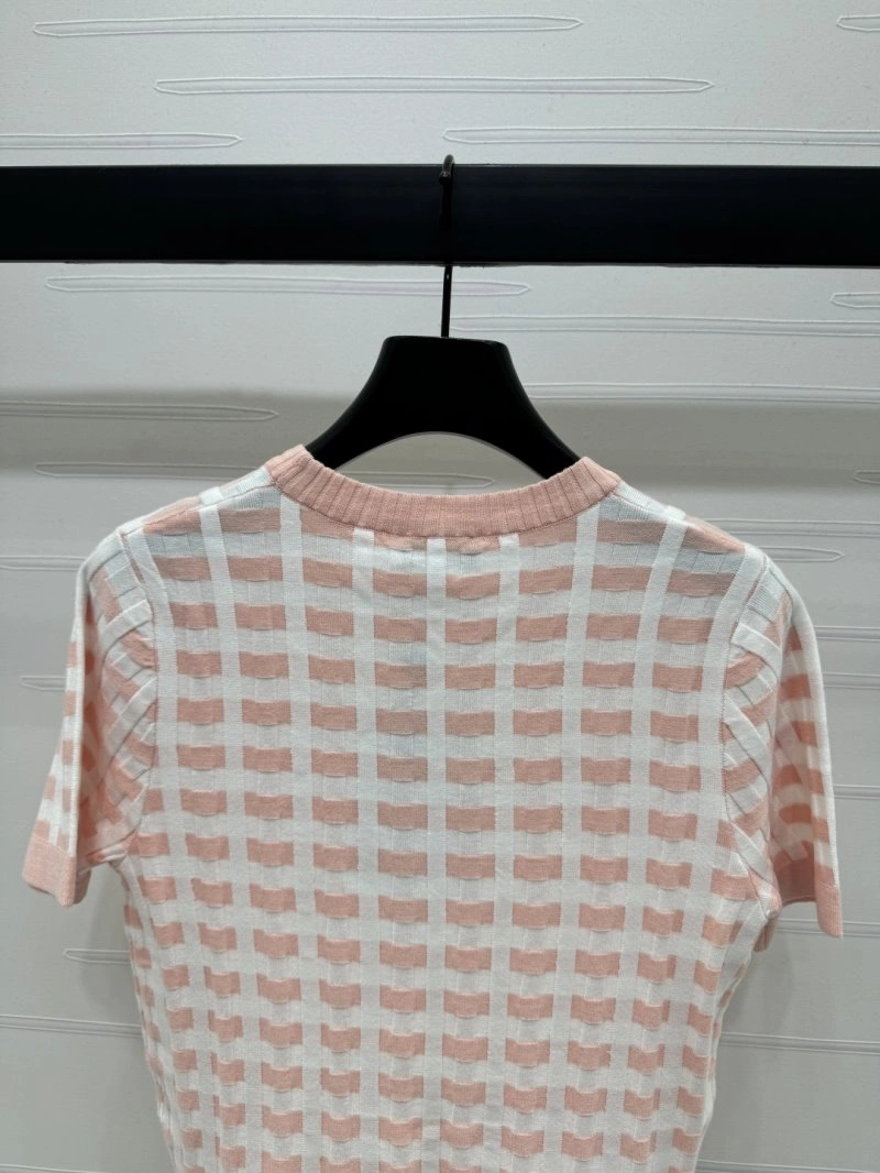 Affordable Chanel T-Shirts
