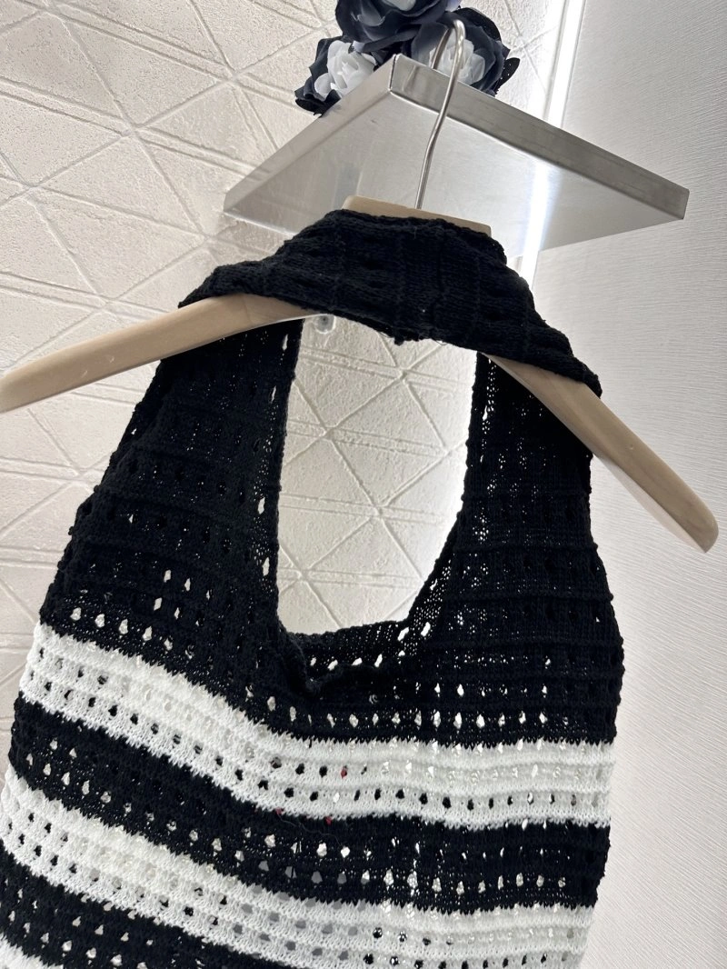 Brand-original Chanel T-Shirts