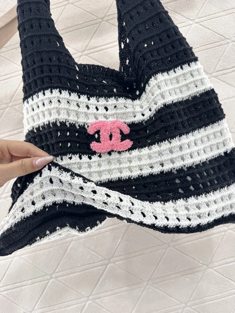 Brand-original Chanel T-Shirts