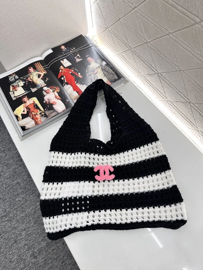 Brand-original Chanel T-Shirts