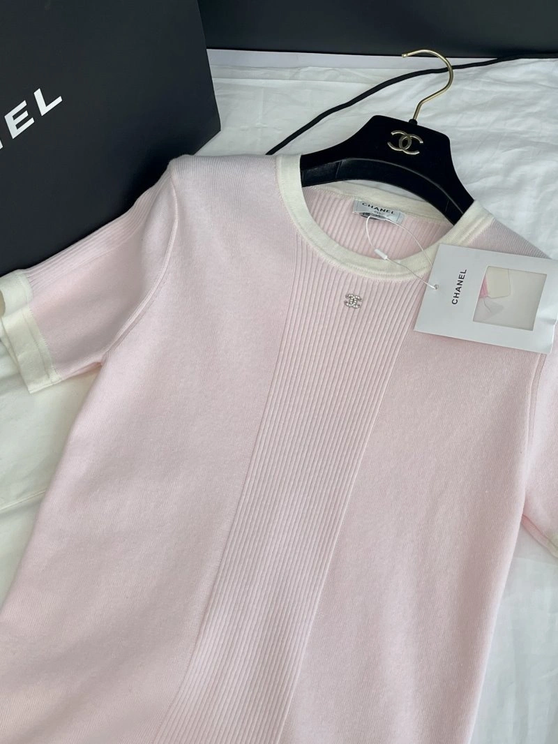 Cut-rate Chanel T-Shirts