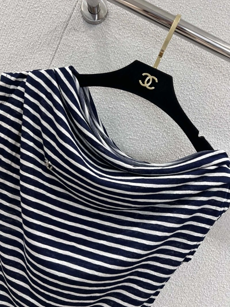 Perfect replica Chanel T-Shirts