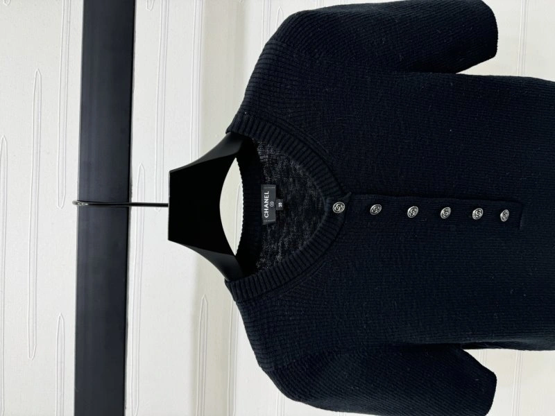 Exact replica Chanel T-Shirts