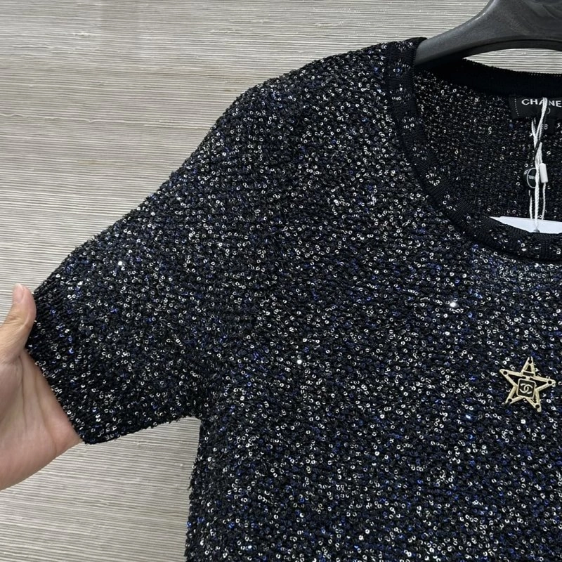 Economical Chanel T-Shirts