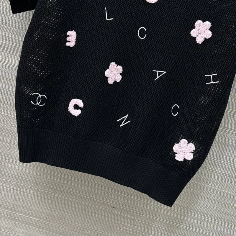 Discounted Chanel T-Shirts