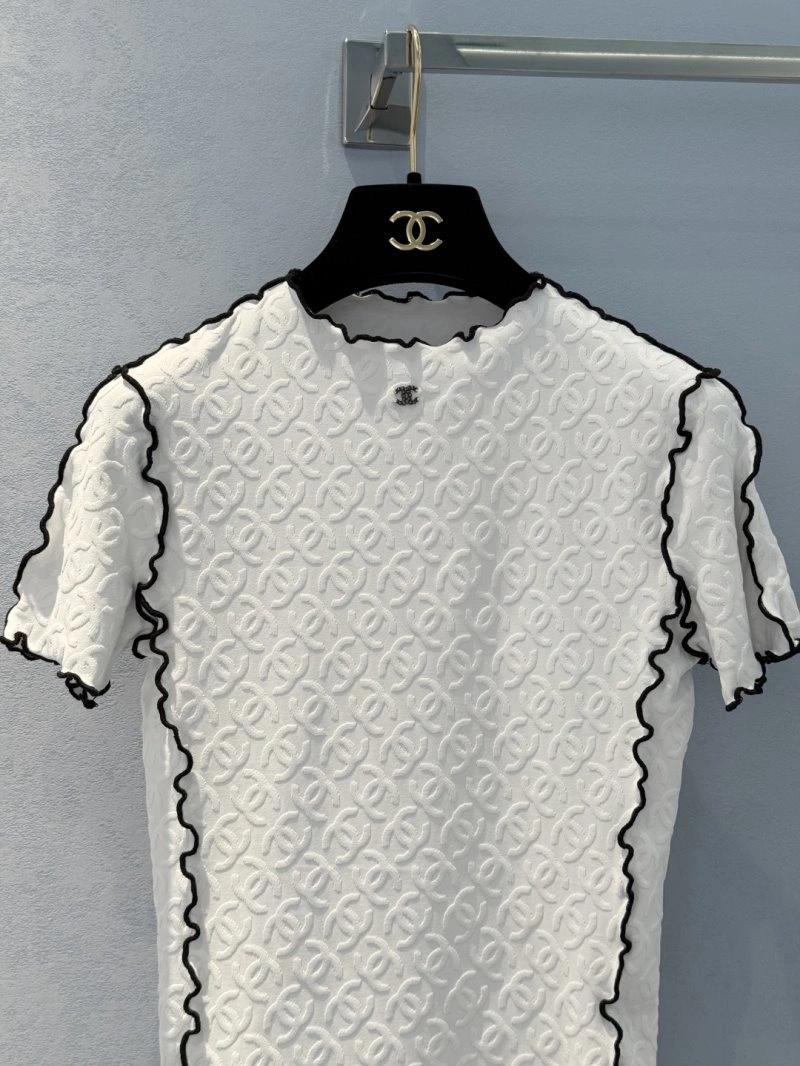 Economical Chanel T-Shirts