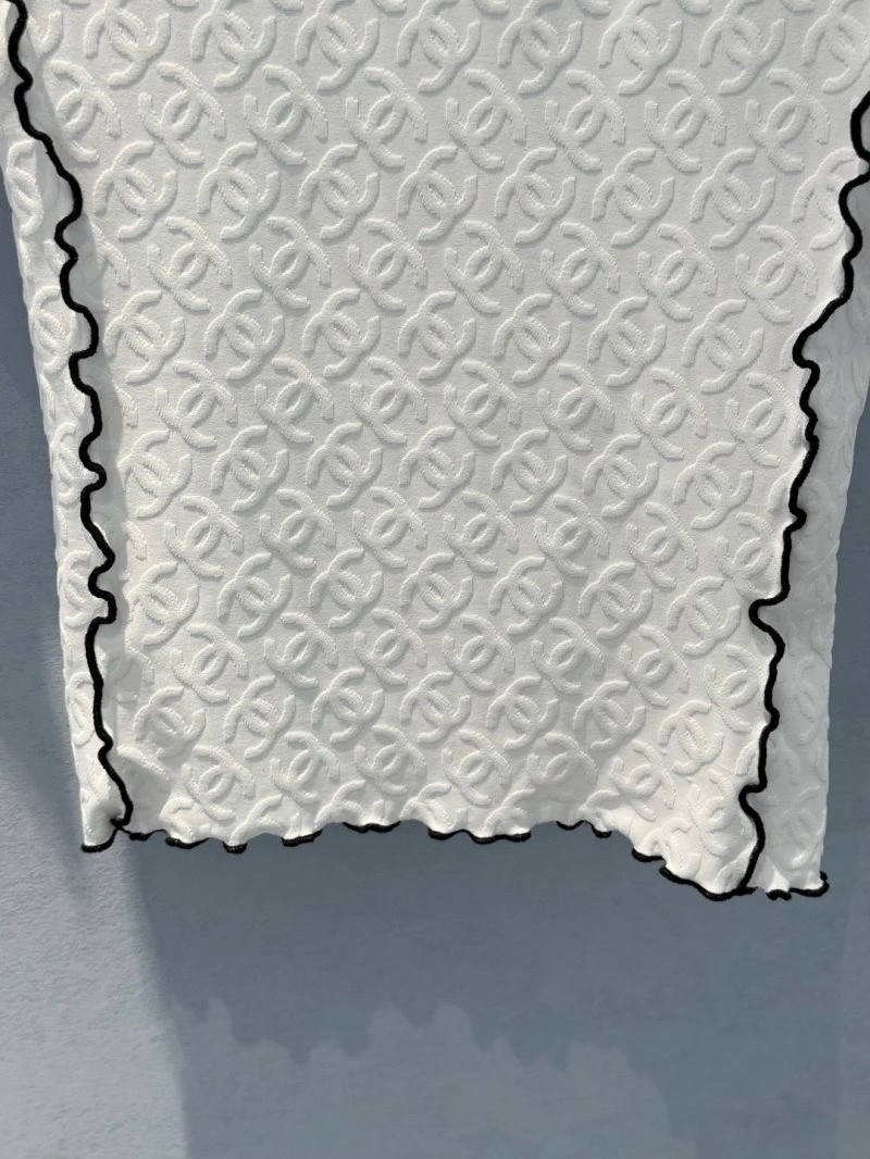 Economical Chanel T-Shirts