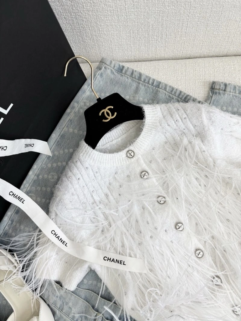 Discounted Chanel T-Shirts