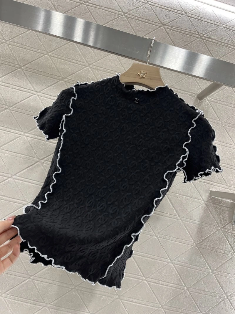 Accurate model Chanel T-Shirts