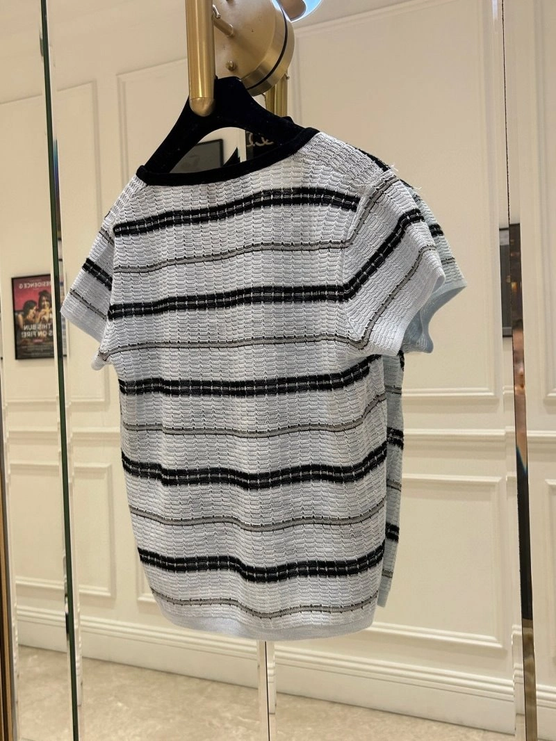 Precise copy Chanel T-Shirts
