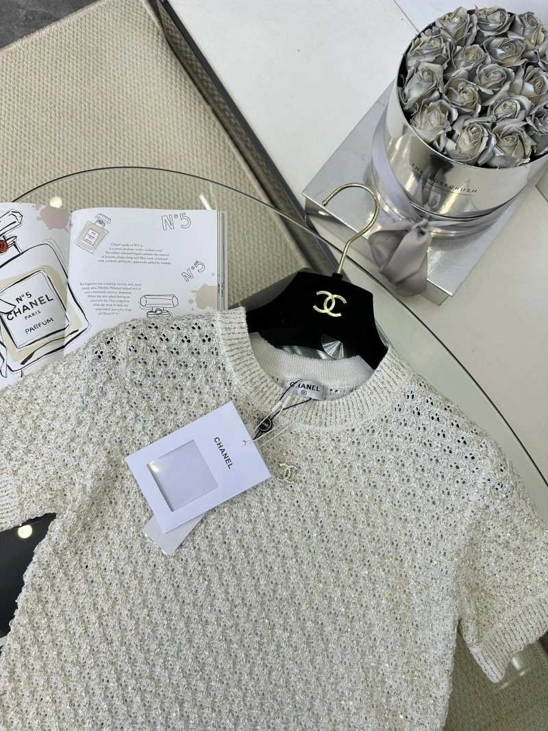 Brand-original Chanel T-Shirts