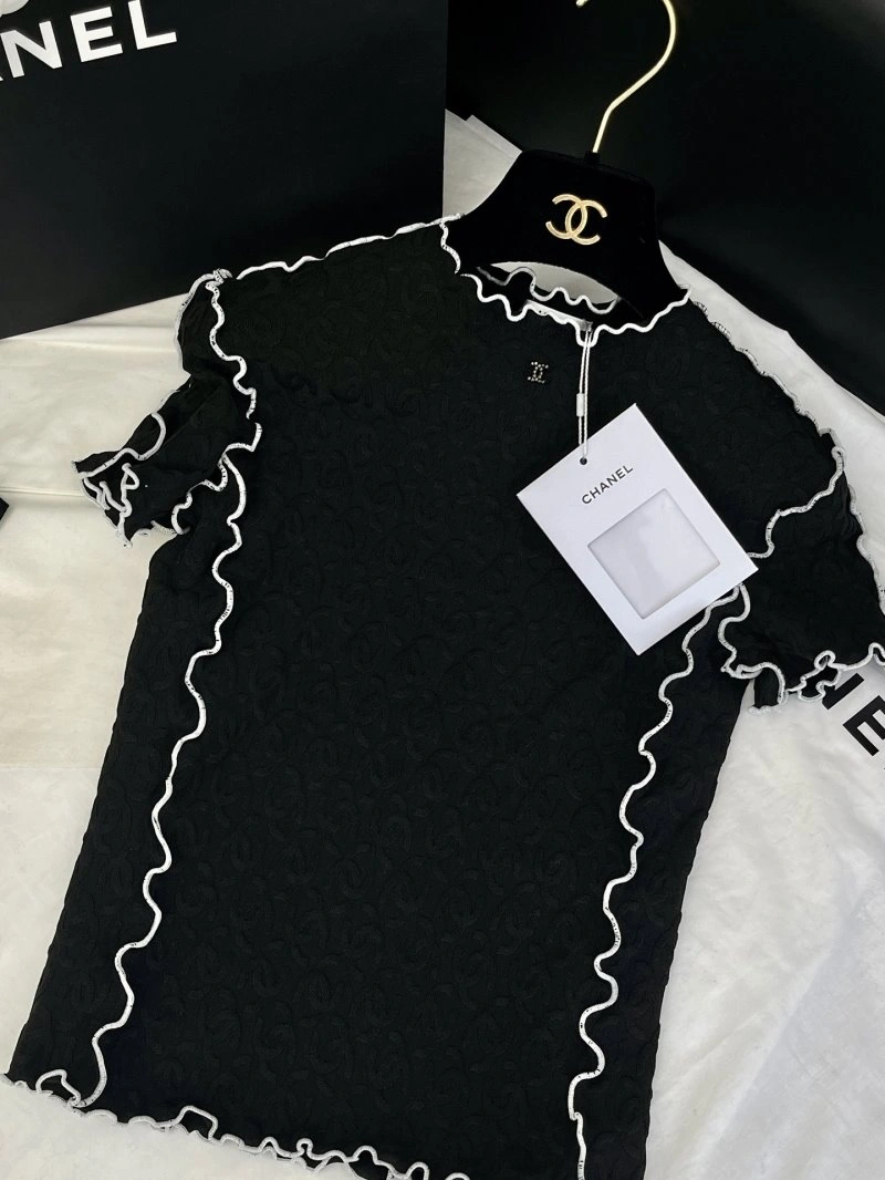 Economical Chanel T-Shirts