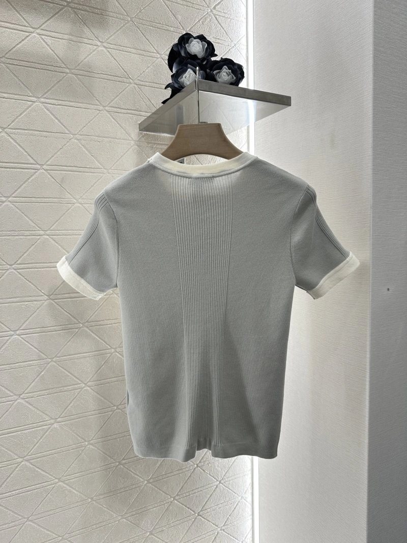 Economical Chanel T-Shirts