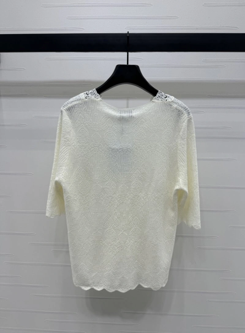 Accurate model Chanel T-Shirts