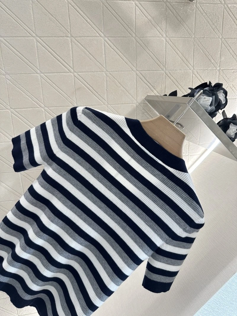 Original Chanel T-Shirts