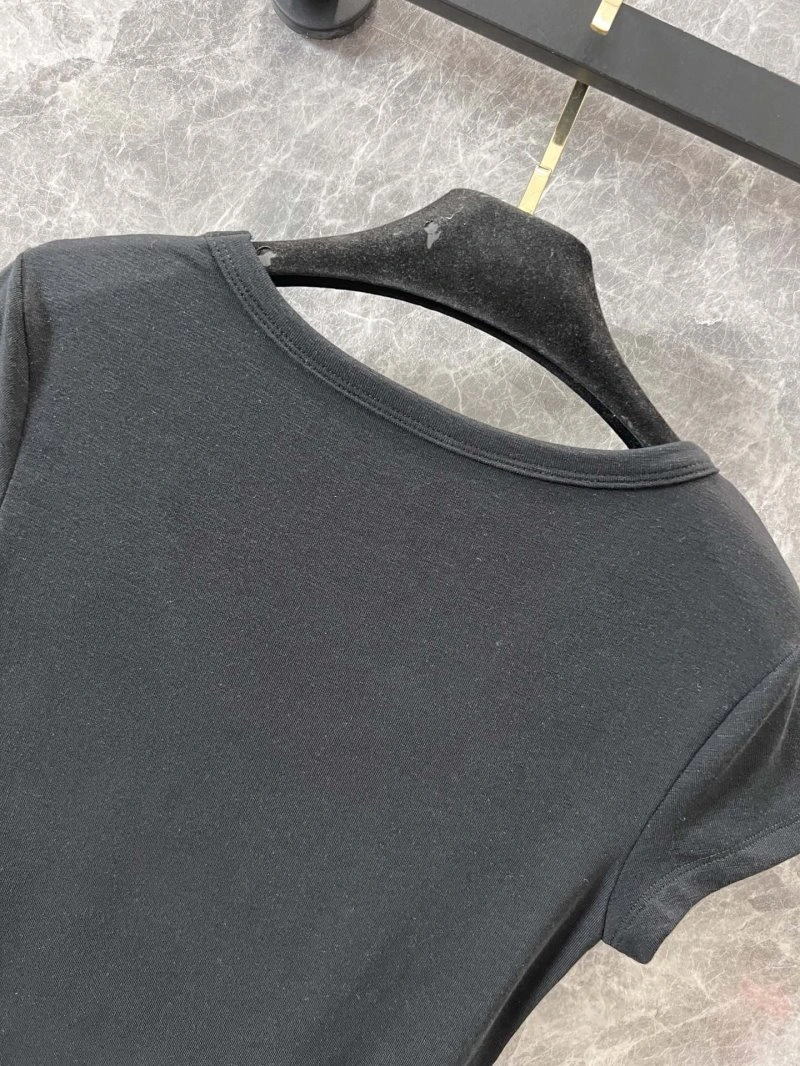 Inexpensive Chanel T-Shirts