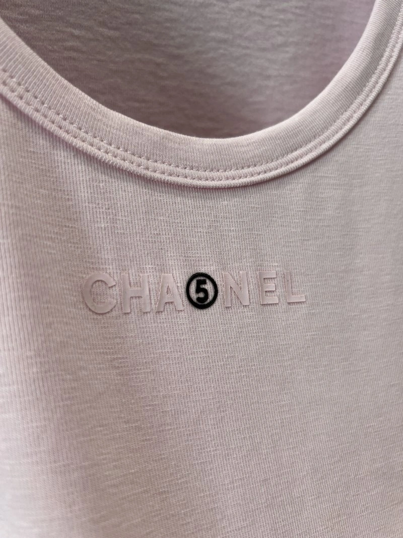 Low-cost Chanel T-Shirts