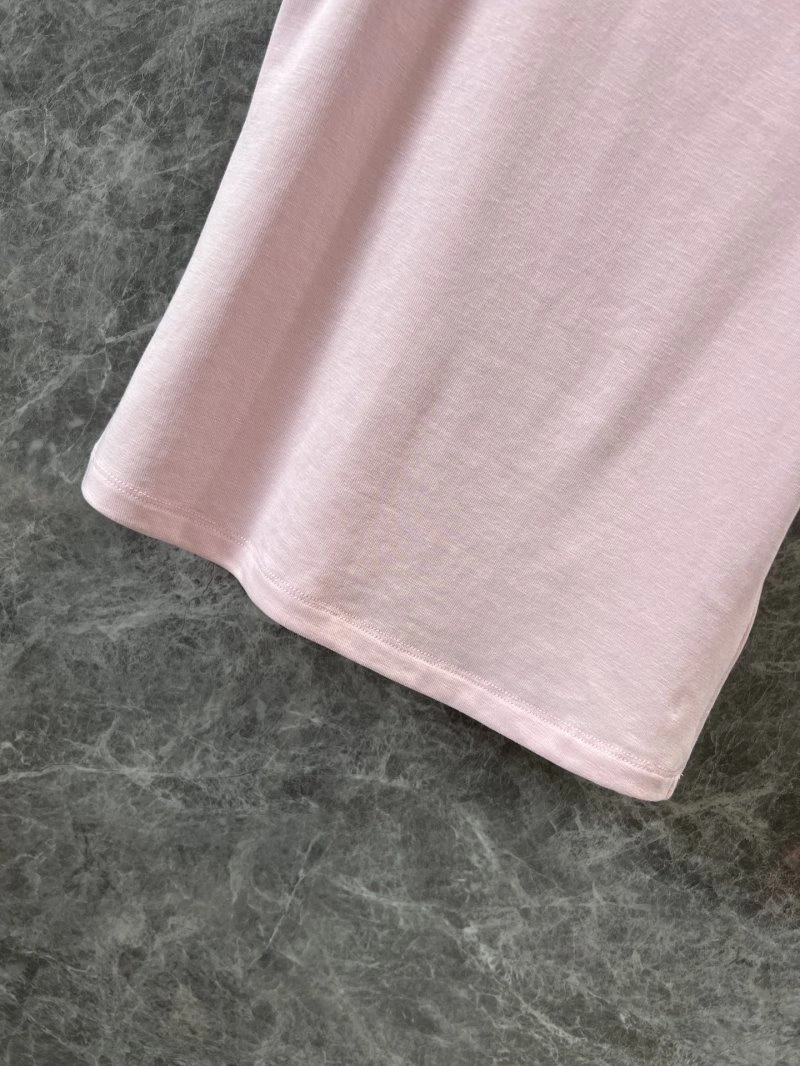 Low-cost Chanel T-Shirts