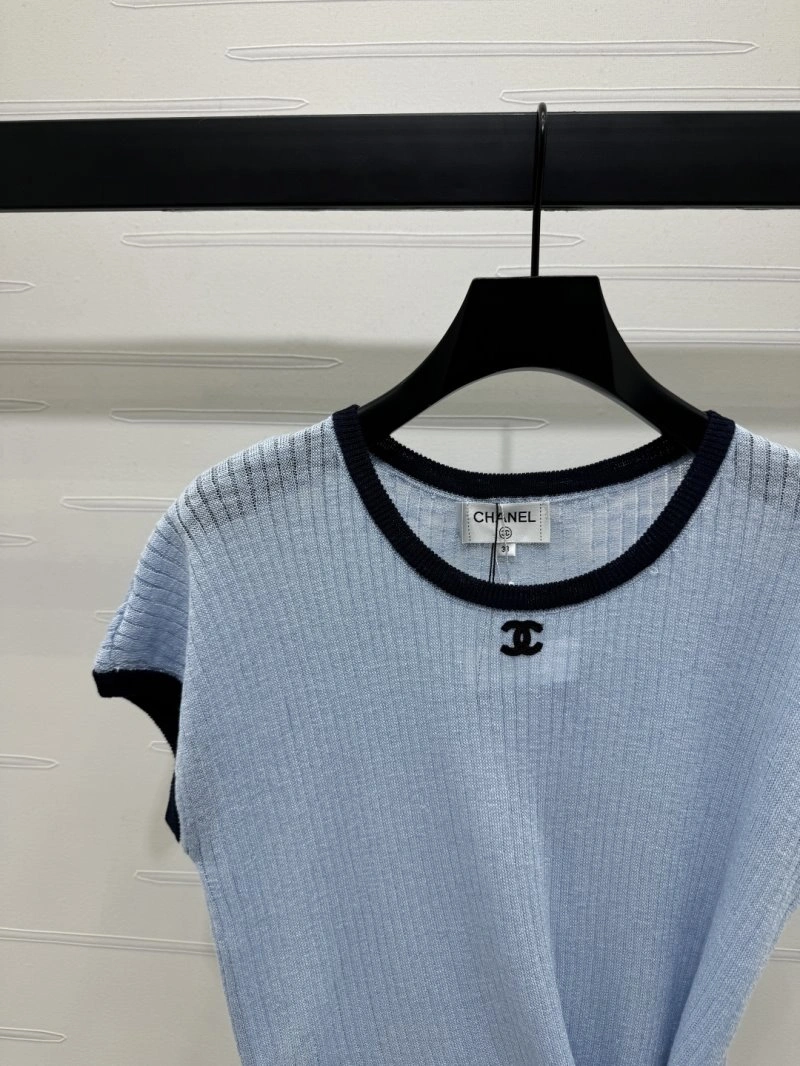 Top match Chanel T-Shirts