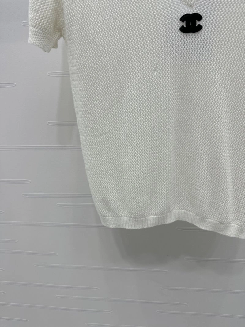 Exact replica Chanel T-Shirts
