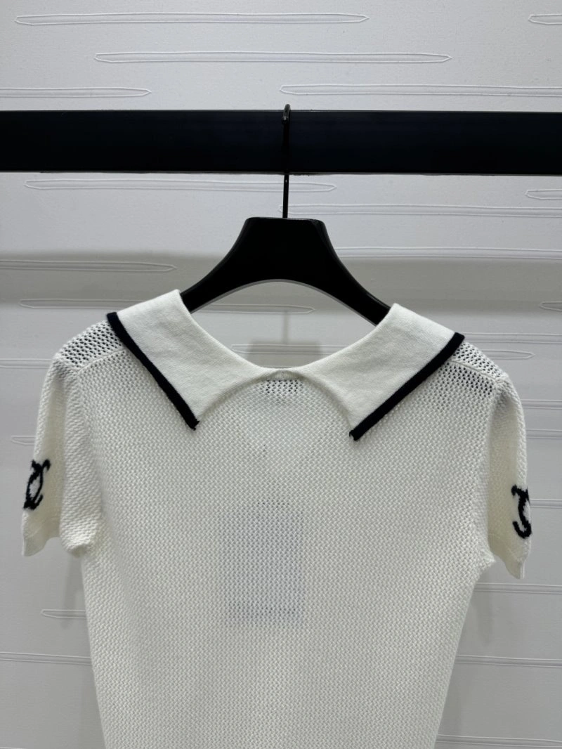 Exact replica Chanel T-Shirts