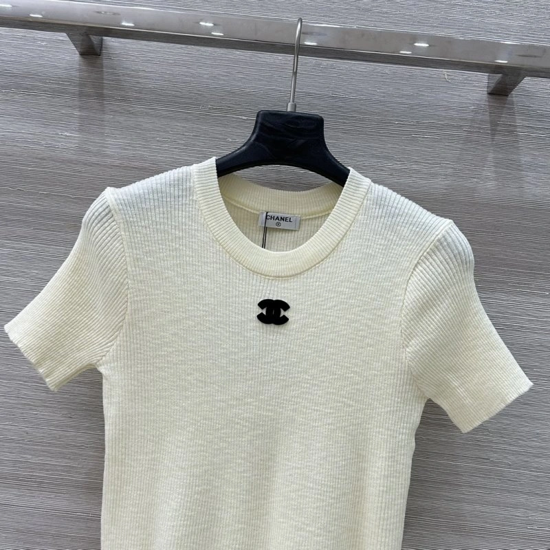Affordable Chanel T-Shirts