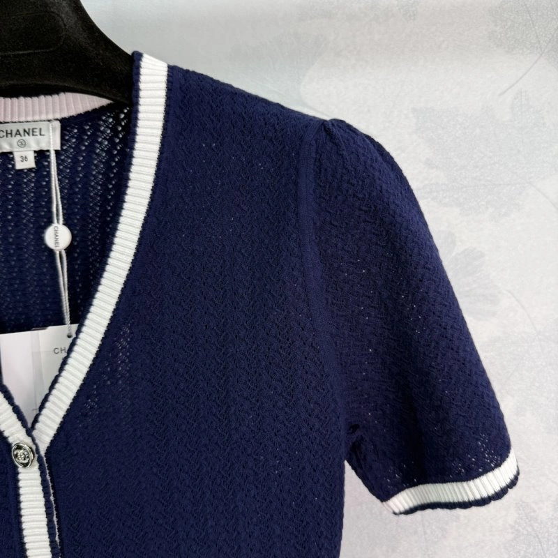Top match Chanel T-Shirts