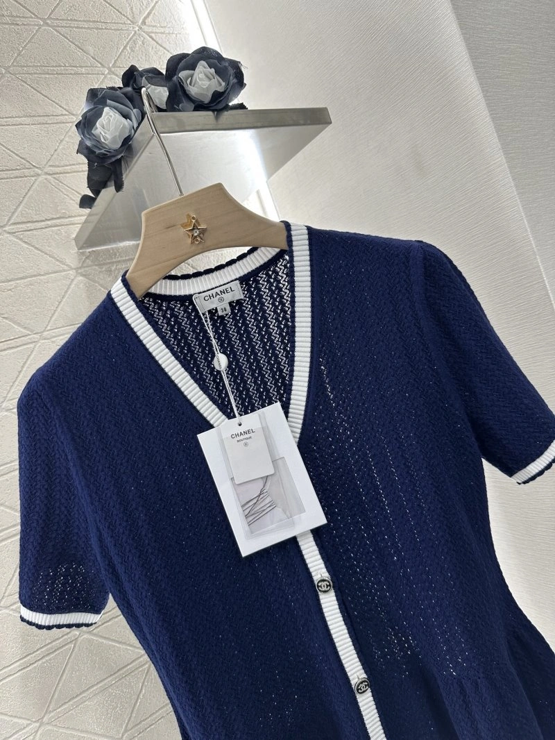 Top mirror Chanel T-Shirts