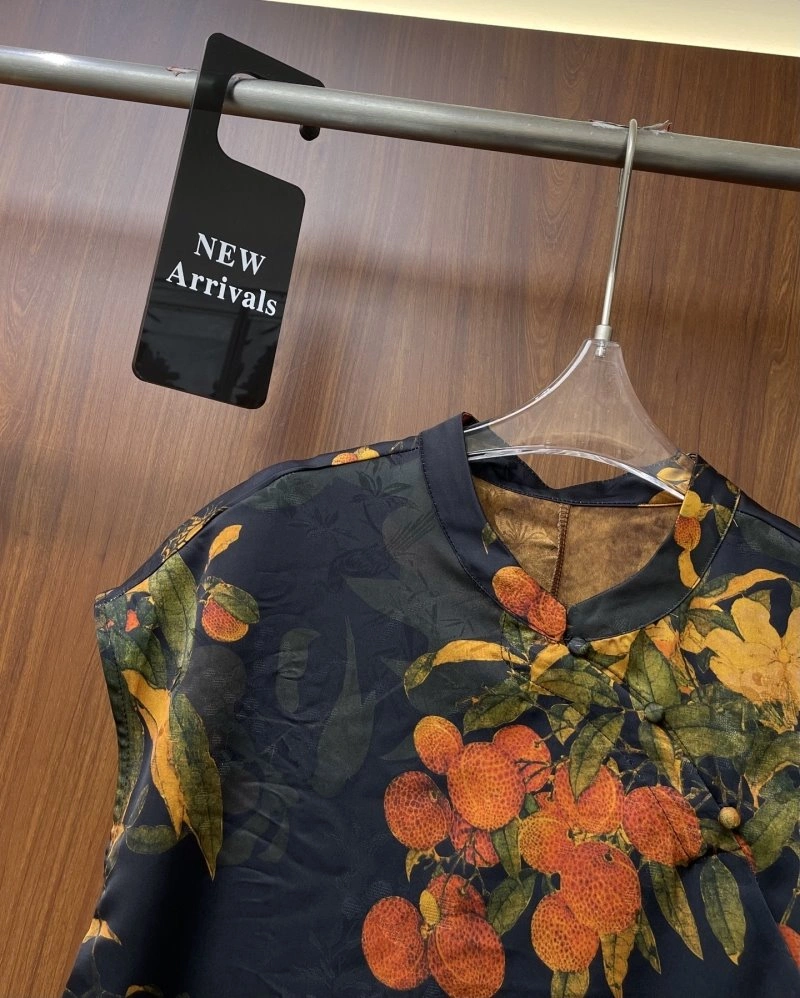 Factory-made Chanel T-Shirts