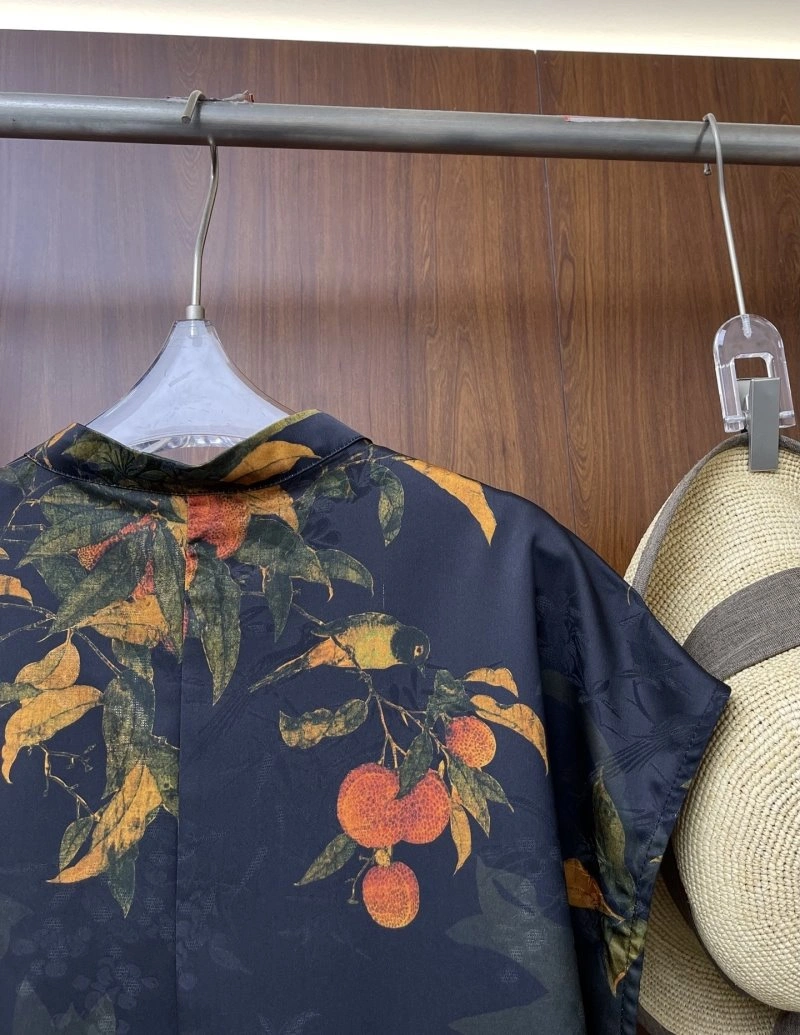 Factory-made Chanel T-Shirts