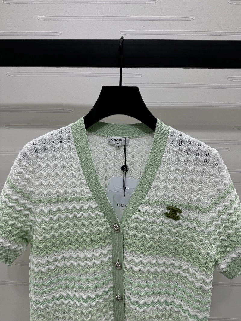 Brand-original Chanel T-Shirts