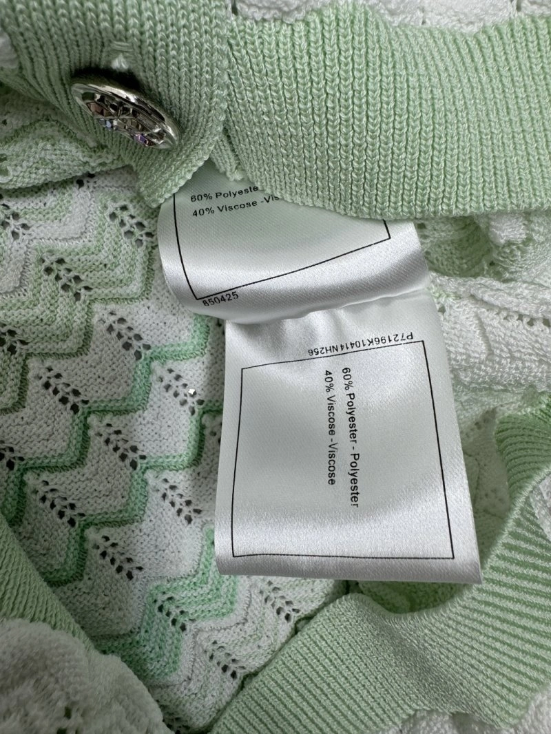 Brand-original Chanel T-Shirts