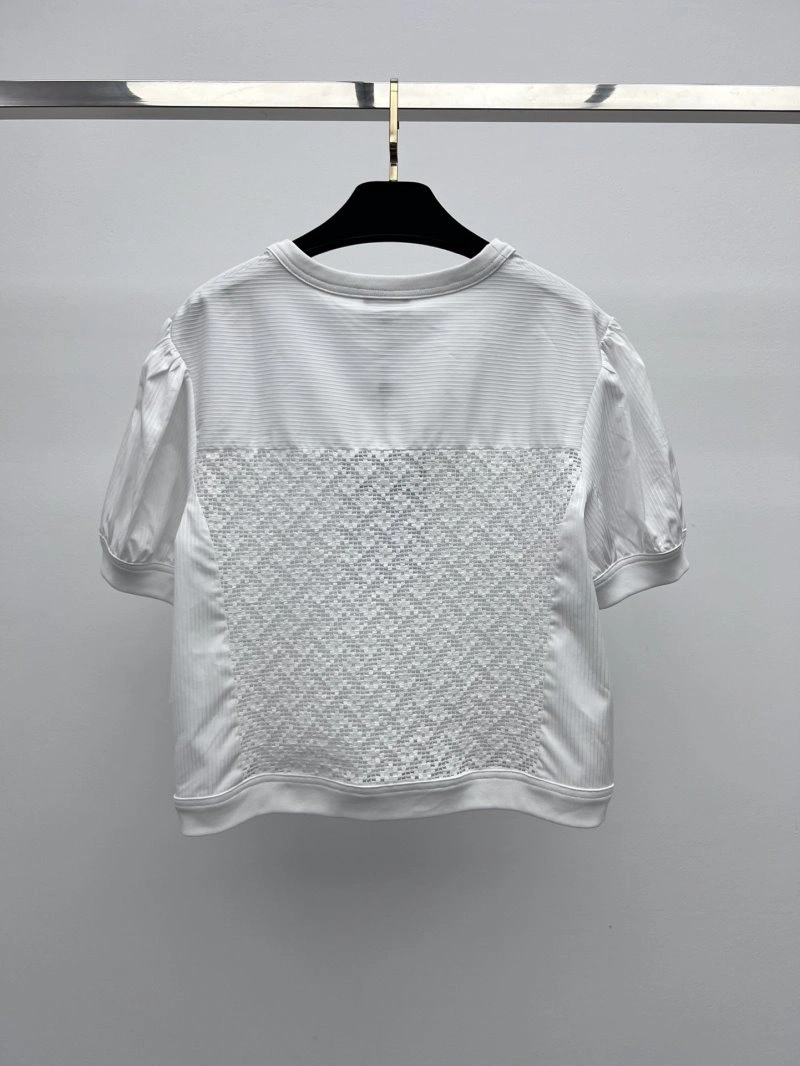 Bargain Chanel T-Shirts