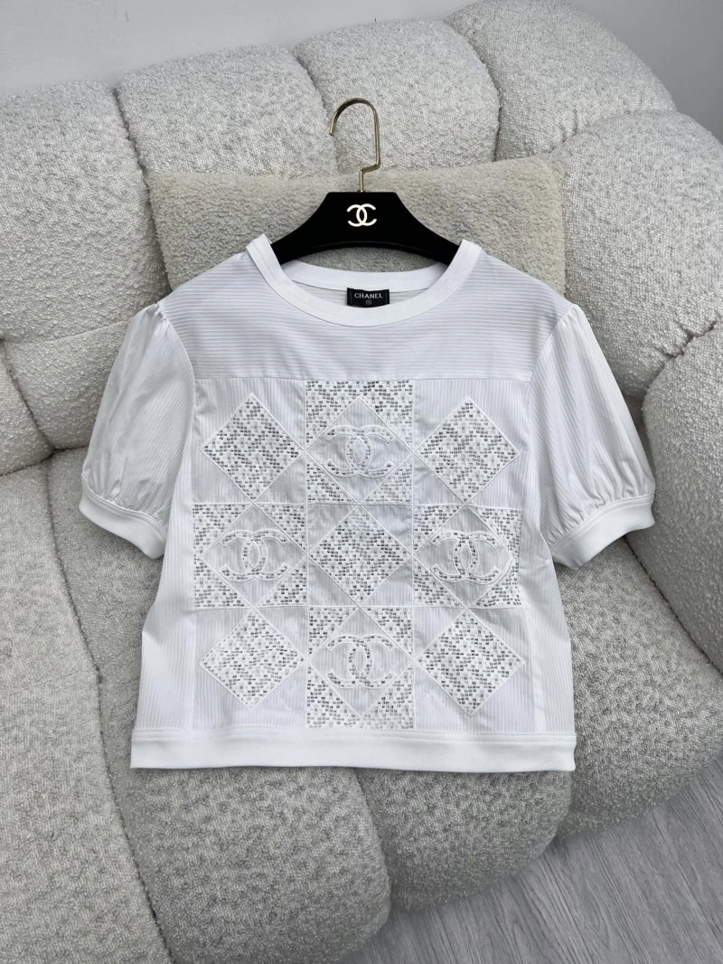 Bargain Chanel T-Shirts