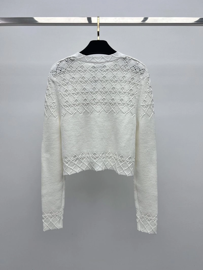 Bargain Chanel T-Shirts