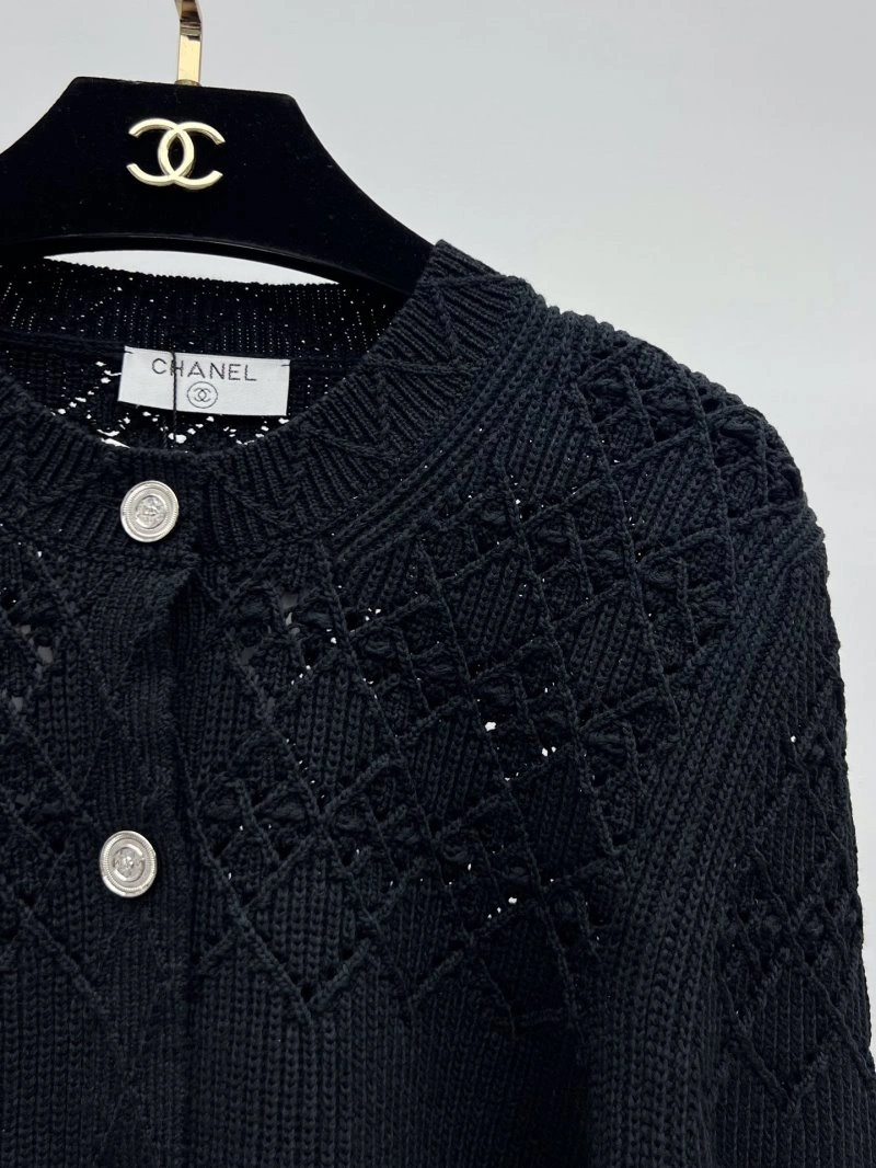 Cut-rate Chanel T-Shirts