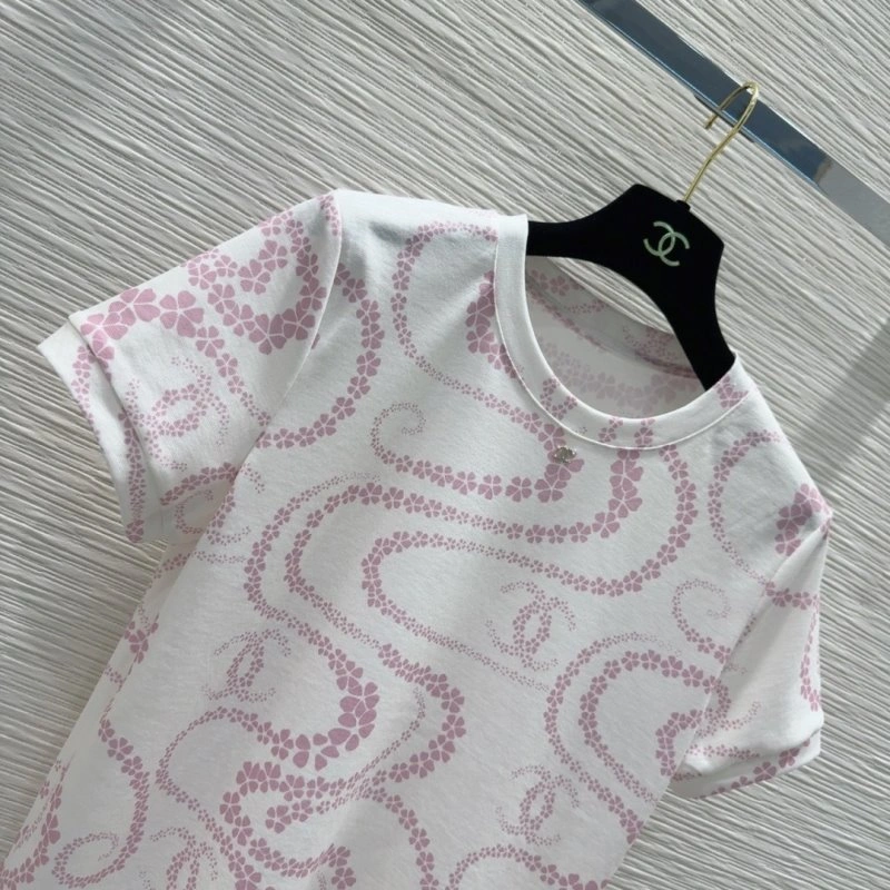 Inexpensive Chanel T-Shirts